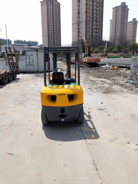 Quality 3 Tons Komatsu Used Forklift Truck Original Japan Used 3 Ton Forklift for sale