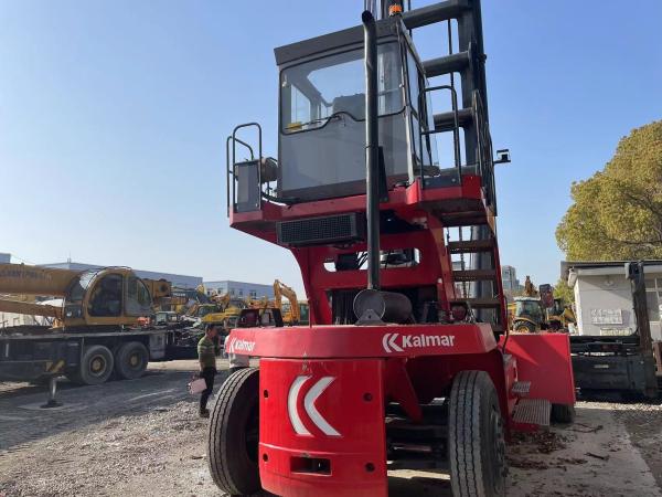 Quality 2018 Year Kalamr DCE80-45E7 Used Forklift Truck Fuel Efficiency High Speed for sale