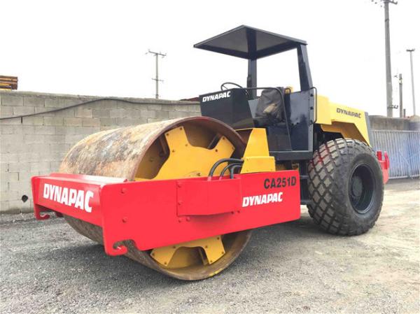 Quality CA251D Vibratory Smooth Drum Used Dynapac Roller With Strong Power for sale