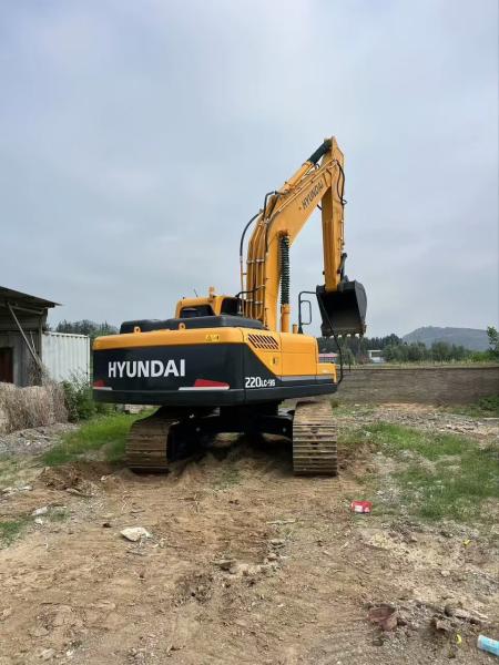 Quality Hyundai R220LC-9S Hydraulic Crawler Excavator Second Hand 2020 Year for sale