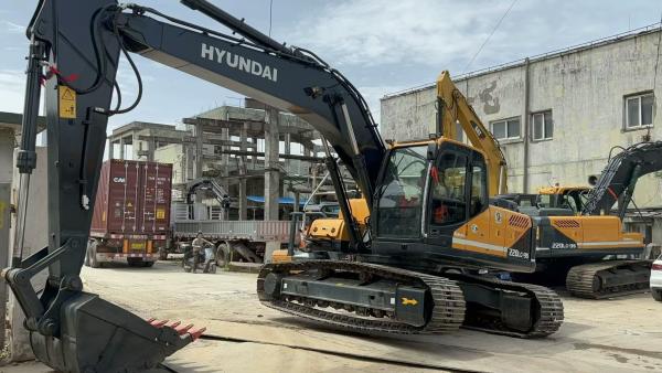 Quality 2021 Year Used Hyundai R220LC-9S Excavator In Excellent Condition/Used Hyundai for sale