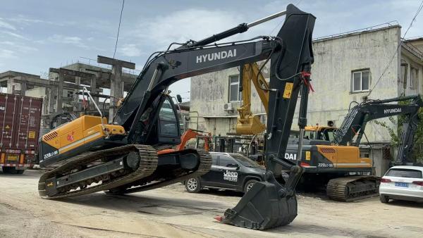 Quality 2021 Year Used Hyundai R220LC-9S Excavator In Excellent Condition/Used Hyundai for sale