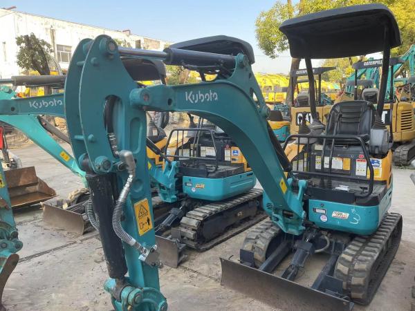 Quality Original Color Used Kobelco Excavator U17 High Efficiency For Working Indoors for sale