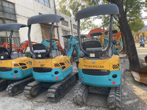 Quality Original Color Used Kobelco Excavator U17 High Efficiency For Working Indoors for sale