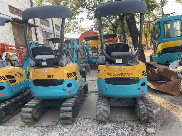 Quality Original Color Used Kobelco Excavator U17 High Efficiency For Working Indoors for sale