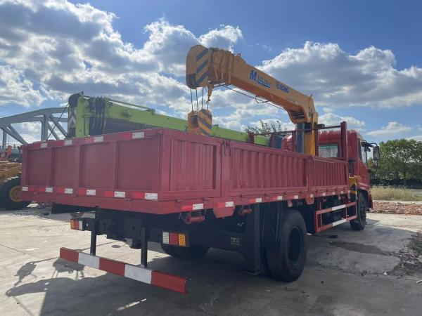 Quality 8 Tons XCMG SQS200-4 Truck Mounted Used Crane With DongFeng Truck 2019 Year for sale