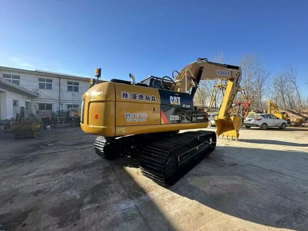 Quality Yellow Original Japan Used CAT Excavator 320D2 Caterpillar Crawler Excavator for sale