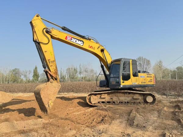 Quality XE215DA Used XCMG Excavator Heavy Duty XCMG 20 Ton Excavator Energy Saving for sale