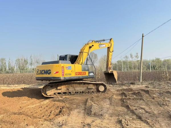 Quality XE215DA Used XCMG Excavator Heavy Duty XCMG 20 Ton Excavator Energy Saving for sale