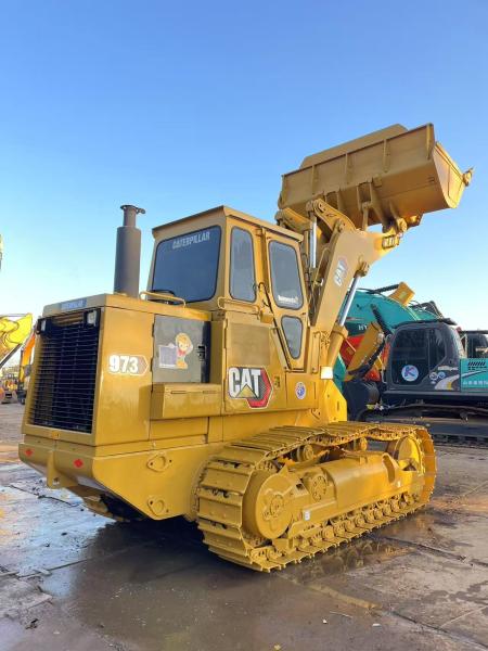 Quality Repaint Color Used Caterpillar 973 Crawler Loader In Excellent Condition for sale