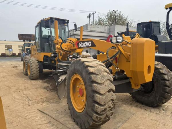 Quality 6 Drive Motor Grader 2023 Year Used XCMG GR2153 Motor Grader Fuel Efficiency For for sale