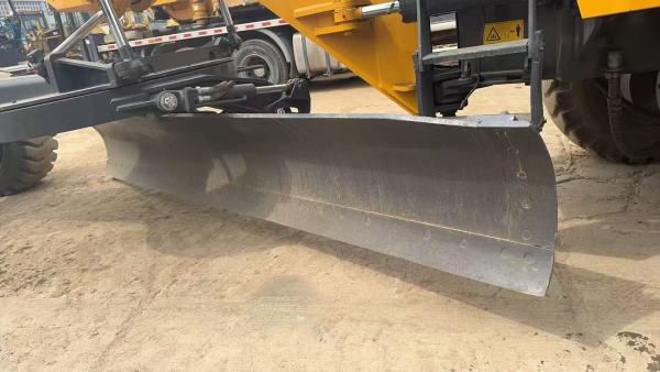 Quality 6 Drive Motor Grader 2023 Year Used XCMG GR2153 Motor Grader Fuel Efficiency For for sale