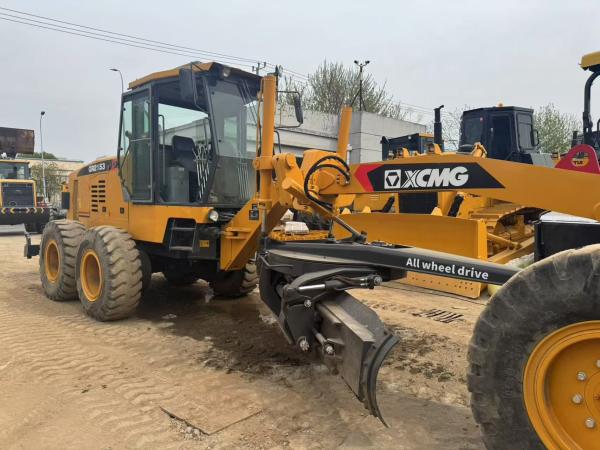 Quality 6 Drive Motor Grader 2023 Year Used XCMG GR2153 Motor Grader Fuel Efficiency For for sale