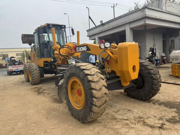 Quality 6 Drive Motor Grader 2023 Year Used XCMG GR2153 Motor Grader Fuel Efficiency For for sale