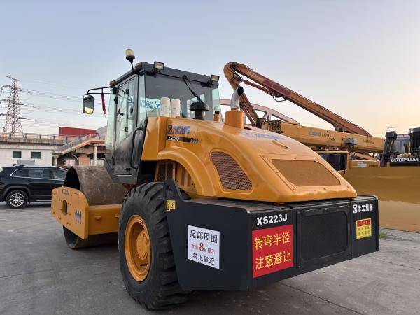 Quality Used XCMG XS223J Single Drum Compactor Easy Operation And Good Condition for sale