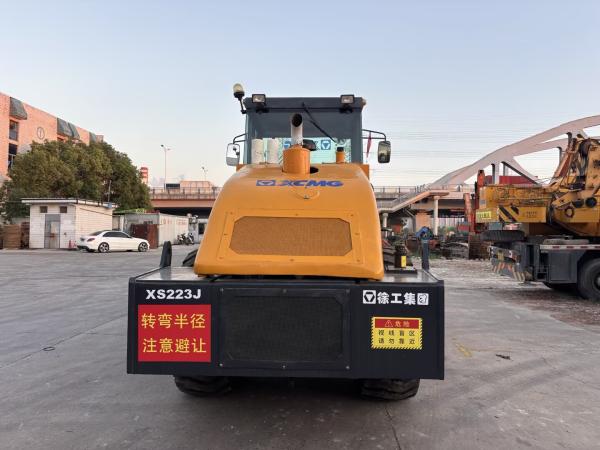 Quality Used XCMG XS223J Single Drum Compactor Easy Operation And Good Condition for sale