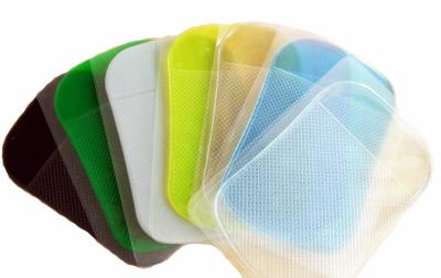 Cina Di temperatura di colore OEM ed ODM arancio verdi resistenti della stuoia dell'automobile di slittamento non in vendita