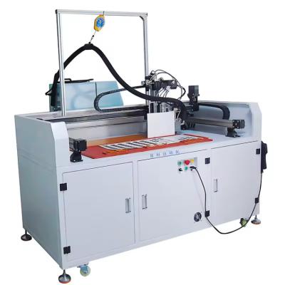 Cina Macchina per incollare cartoni linea di produzione di cartoni a colorazione di tessuto con supporto cartaceo campioni di tessuto macchina per incollare cartoni a colorazione in vendita