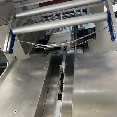 Cina strizzacervelli di flusso dell'impacchettatrice 600mm della tagliatella istantanea 20bags/min in vendita