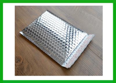 China Aluminum Foil Postal Packaging Silver Jiffy Insulated Mailers With Bubble Lining for sale