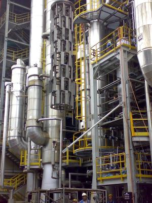 Cina Torre più fredda del filtro a sabbia dall'atmosfera del macchinario dello stabilimento chimico degli ss in vendita