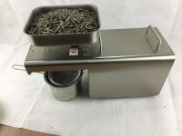 China Hot Press Soybean Oil Press Machine , Mini Oil Press Machine Higher Oil Yield for sale