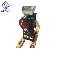 China Leistungsfähige Erdnuss, die Maschine, elektrischen Erdnuss-Schleifer 700 ×500 ×1000 Millimeter zerquetscht zu verkaufen