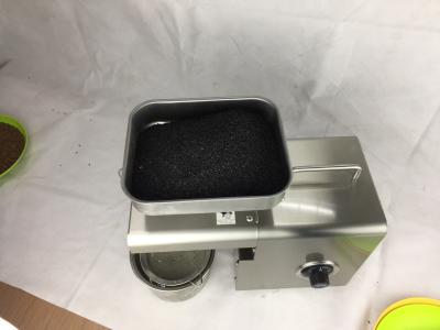 China De kleine Machine van de de Oliepers van het Groottehuishouden 2-3 Kg/u Capaciteits 460*260*360mm Te koop