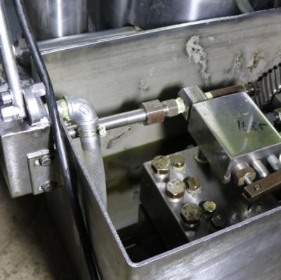 China High Pressure Oil Processing Machine For Linseed 335 Mm Oil Cake Diameter for sale