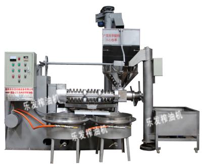 China 15 Kw Coconut Oil Press Machine 120kg / H Copra Cold Press Vacuum Filter for sale