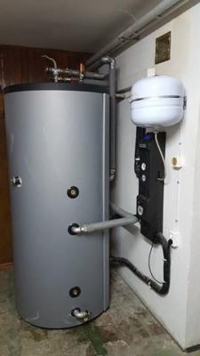 China High Cop Intelligent High Temperature Heat Pump For Cold Climate MDS100D-H for sale