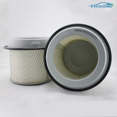 China Os filtros de ar do motor de automóveis MD620077 couberam Mitsubishi Delica L300 Hyundai H100 H150 à venda