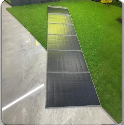 Chine Panneau solaire photovoltaïque pliable mono 6 pliant haut polymère léger 400W pour hors réseau pour les commandes OEM à vendre