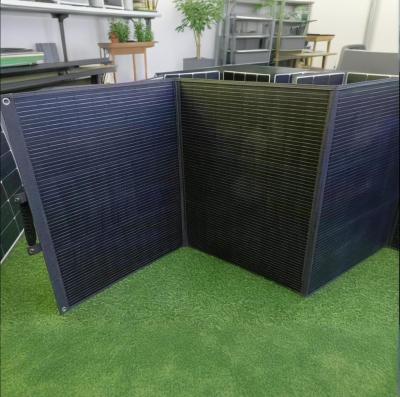 Cina Pannello fotovoltaico solare ETFE Mono per esterni, pieghevole 6 volte, leggero, impermeabile, 400W con cavo MC4 in vendita