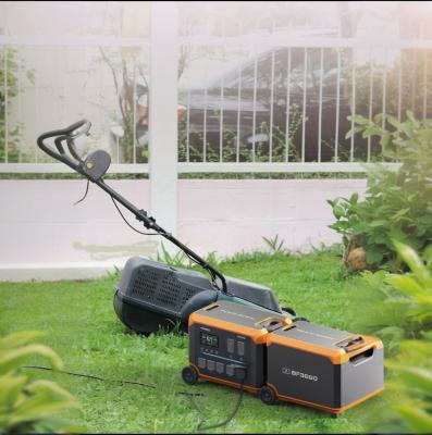 Cina Generatore Solare Portatile per RV Off-Grid 3600W Espandibile a 21.5kWh in vendita