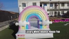 Luxury White Inflatable Bounce House for Wedding Parties