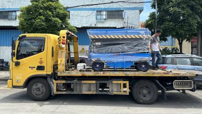 China 1.5t Four Wheel Drive Scissor Lift Mobile Scissor Lift Platform Customized for sale