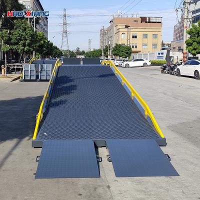 China 20000kg Power Ramp Dock Leveler 10m Unloading Loading Yard Ramp for sale