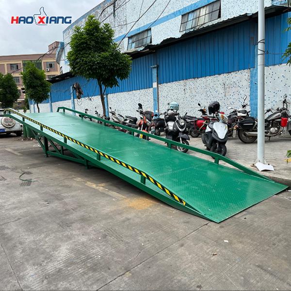 Quality 10m Heavy Duty Portable Loading Ramps 8T 8000kg Steel Portable Yard Ramp for sale