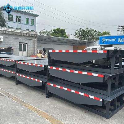 China Heavy Duty Hydraulic Dock Leveler for Efficient Warehouse Loading for sale