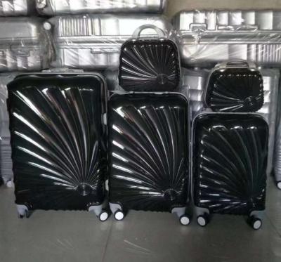 Cina Wholesale PC Suitcase 20 24 28 Inch Bagagem 3 PCS Set Travel Trolley Bags 4 Wheel Spinner Luggage in vendita