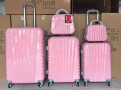 Cina 360-Degree Rolling Hardshell Suitcase With Wheels Luggage Set Women'S Travel Bag XHA190 in vendita