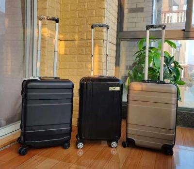 Cina Custom Logo High Quality 20 Inch Hard Shell Aluminium Suitcase Luggage in vendita