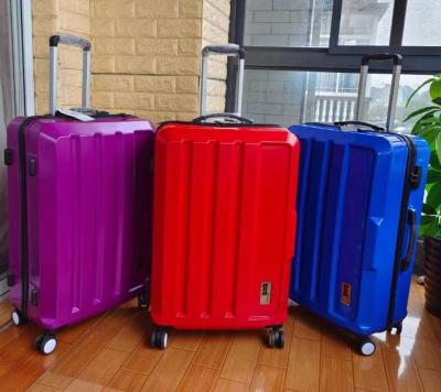 中国 カスタマイズされたソフトハンドル耐着 ABS PC 旅行用荷物 トロリ スーツケース ビジネス用荷物 鍵付き 販売のため