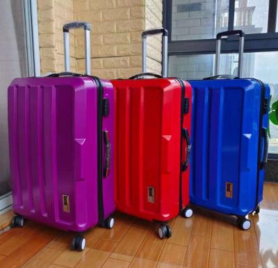 中国 カスタマイズされたソフトハンドル耐着 ABS PC 旅行用荷物 トロリ スーツケース ビジネス用荷物 鍵付き 販売のため