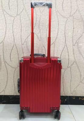 中国 メーカー 大容量 工場 提供 アルミ フレーム スーツケース セット 3 片 荷物 セット カップ ホールド 販売のため