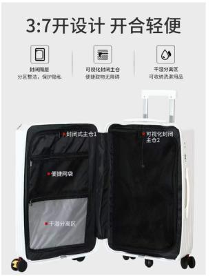 Cina New Design Factory Wholesale Large Capacity Suitcase Carry On Luggage PC ABS Hard Shell Spinner Wheels Combination Lock in vendita