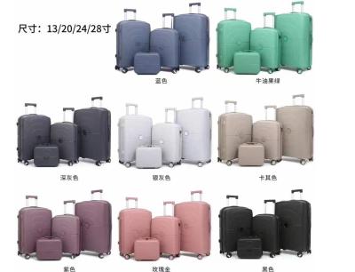 Cina Wholesale PP Material Double Wheel Carry On Custom Logo Luggage Suitcase Set in vendita
