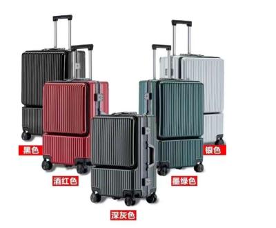 中国 Spinner Trolley For Luggage With TSA Locks Black, Dark Green, Red, Carry-On 20-Lnch, PC Hardside Suitcase With Front Poc 販売のため