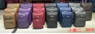 Cina Carry-On 3 Pcs Luggage Set Spinner Softshell Lightweight Softside Customizable Suitcase With 4 Rolling Spinner Wheels in vendita